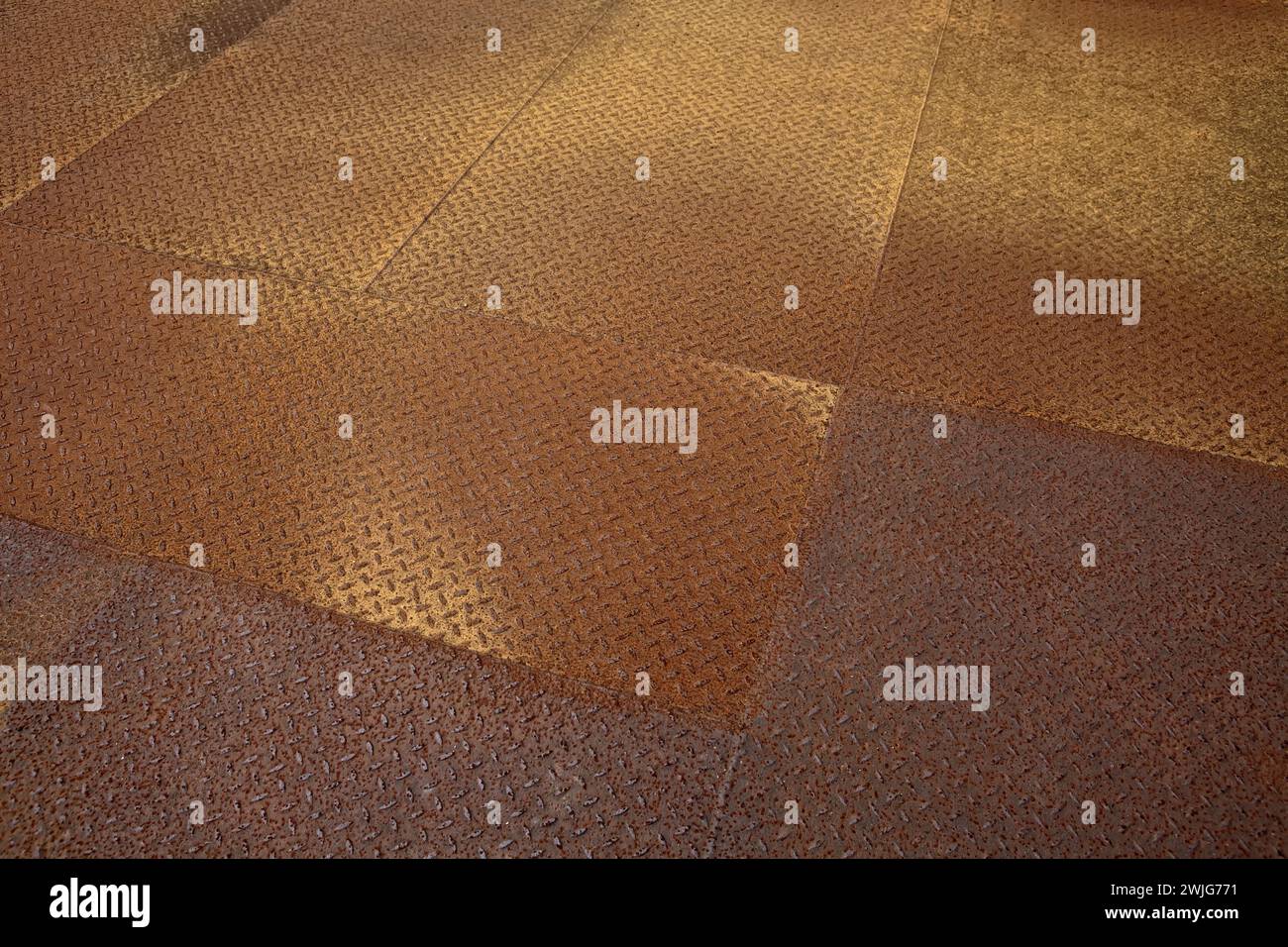 Rusted metal structure hi-res stock photography and images - Alamy