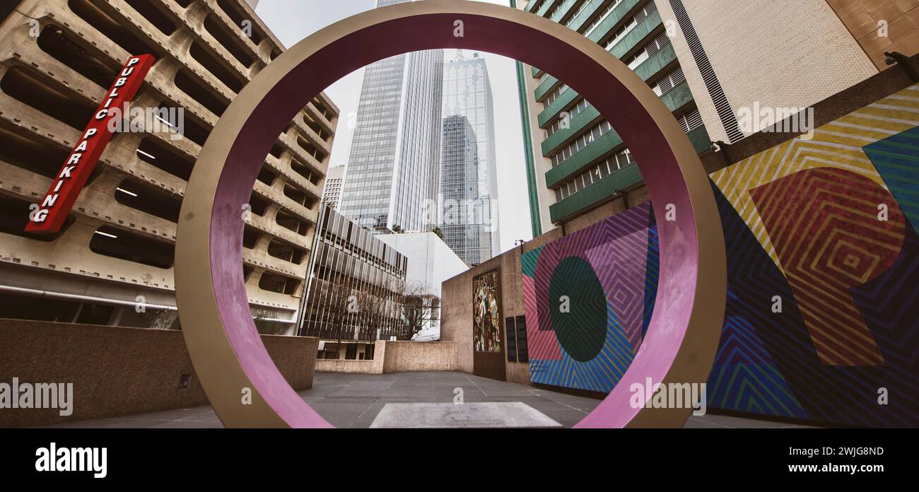 Dallas architecture glass hi-res stock photography and images - Alamy