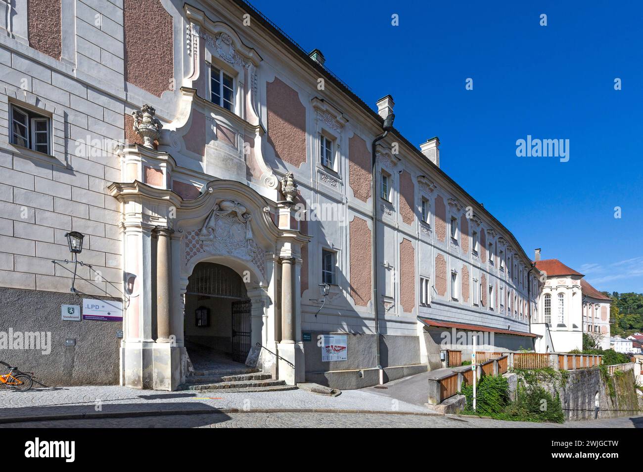 Schloss lamberg steyr hi-res stock photography and images - Alamy