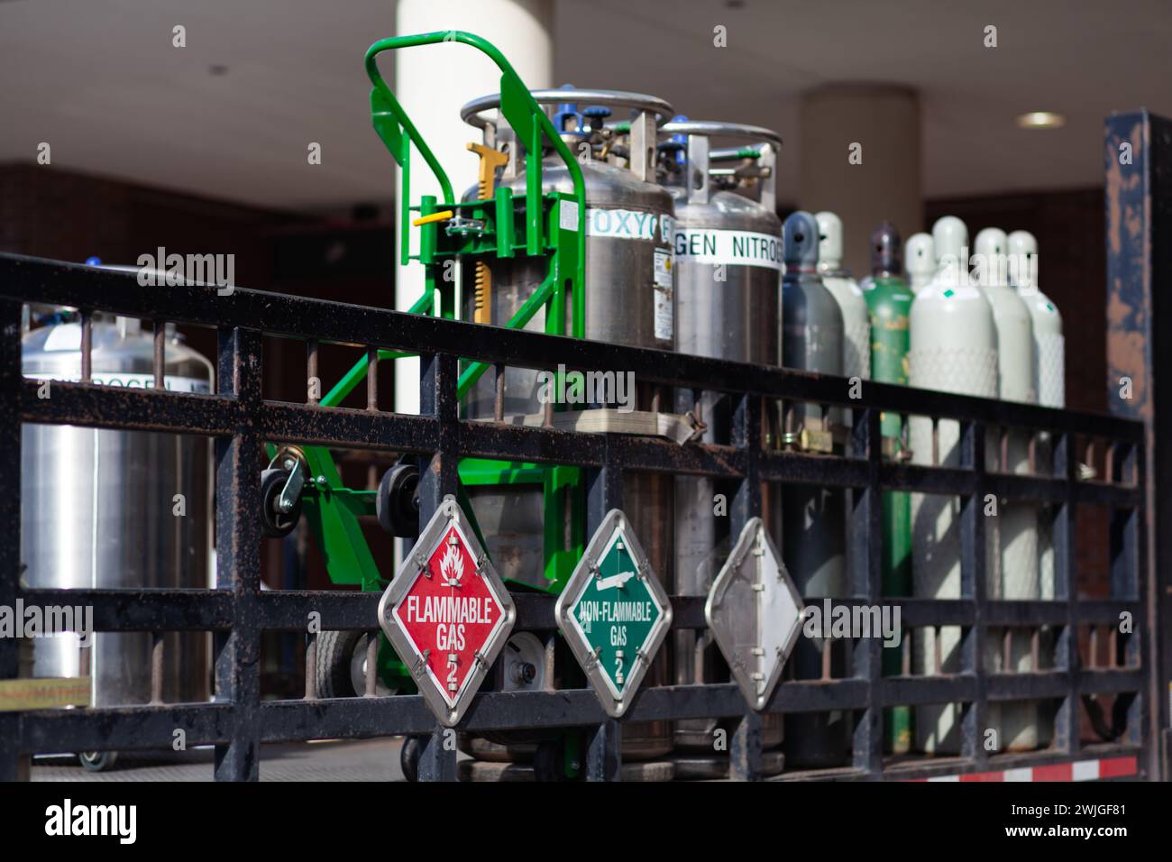 Gas canister delivery truck hi-res stock photography and images - Alamy