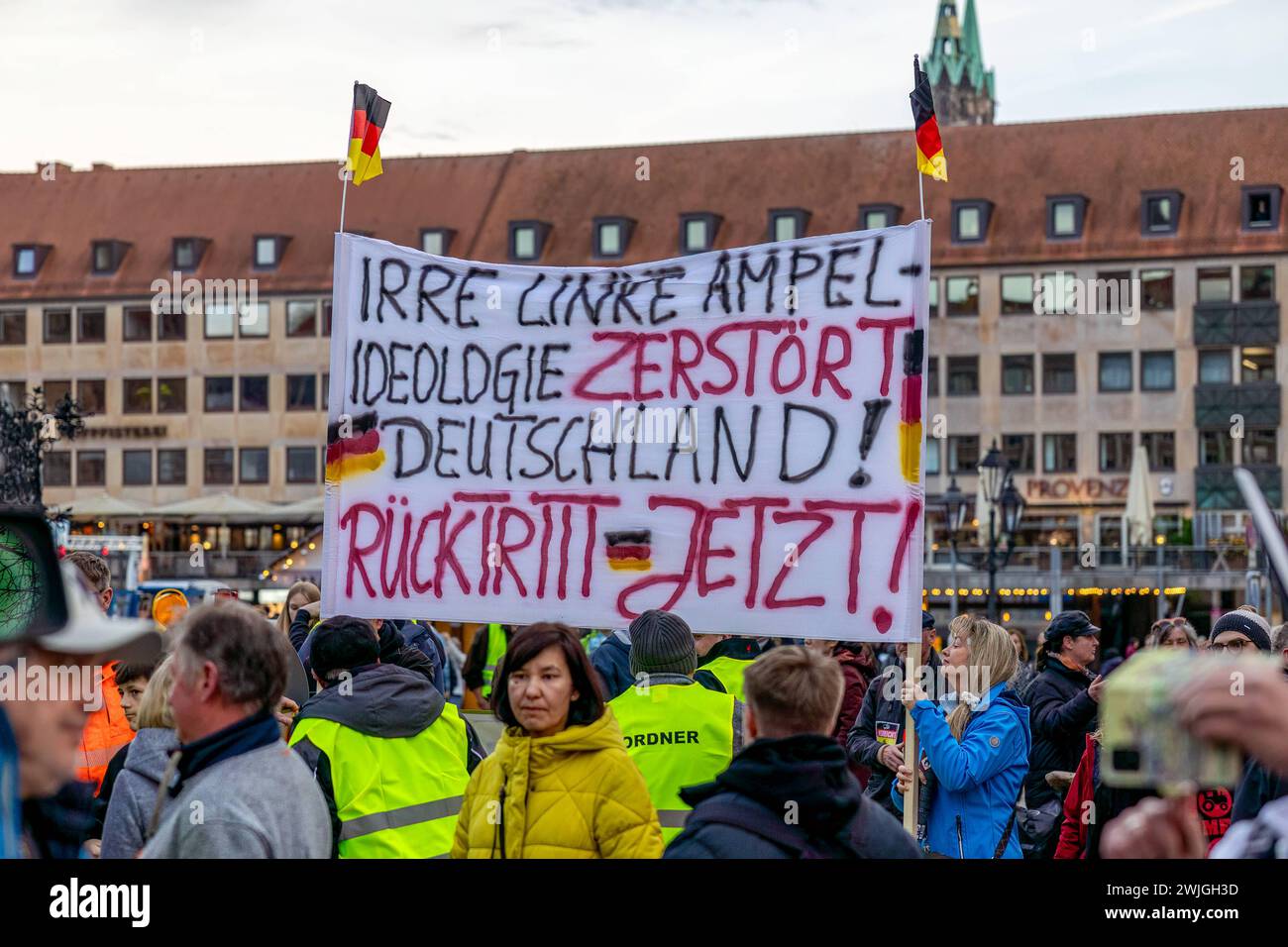 Proteste anlässlich Besuch von Robert Habeck in Nürnberg Vizekanzler ...