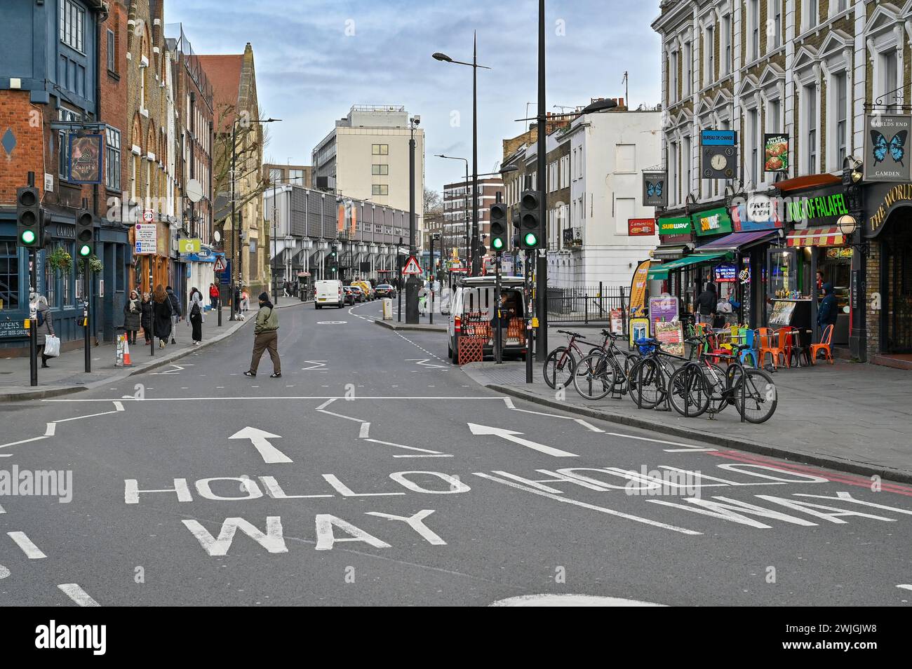 Camden street location sign hi-res stock photography and images - Alamy