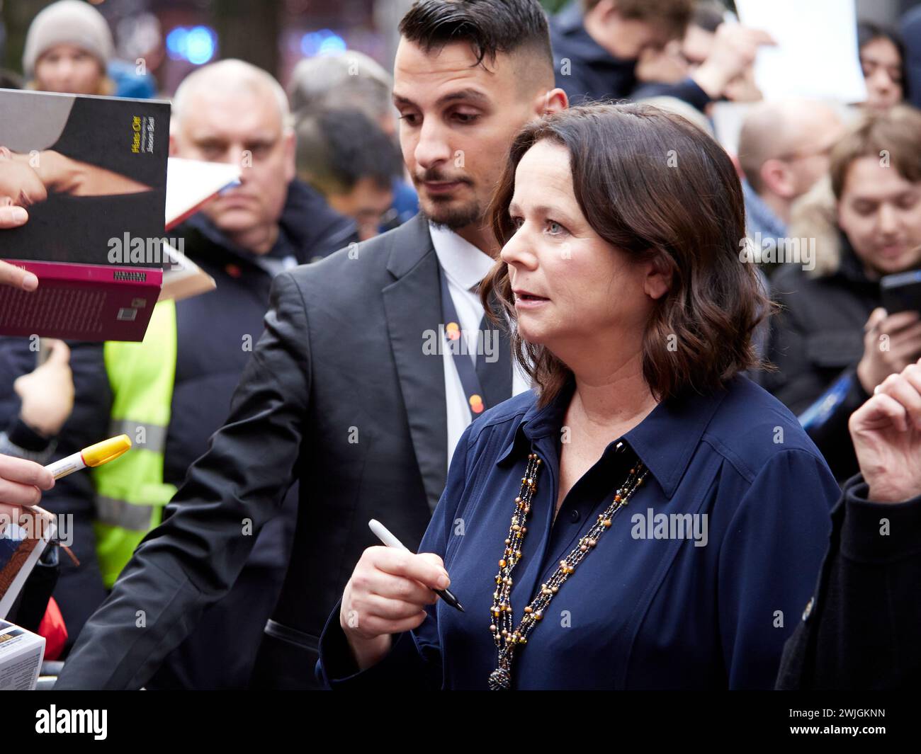 Emily watson signs autographs hi-res stock photography and images - Alamy