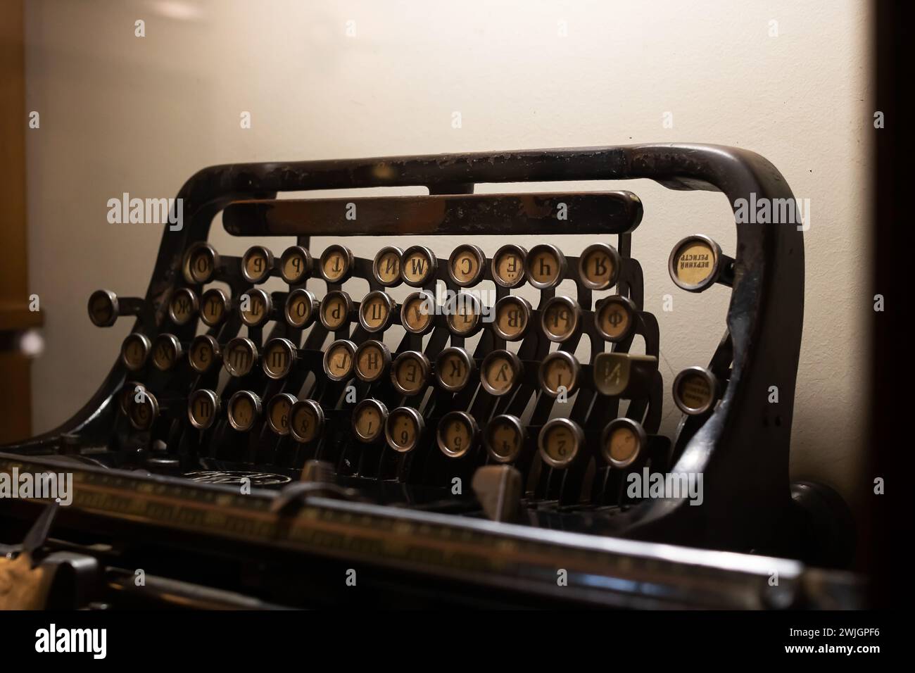 antique black typewriter in studio Stock Photo - Alamy
