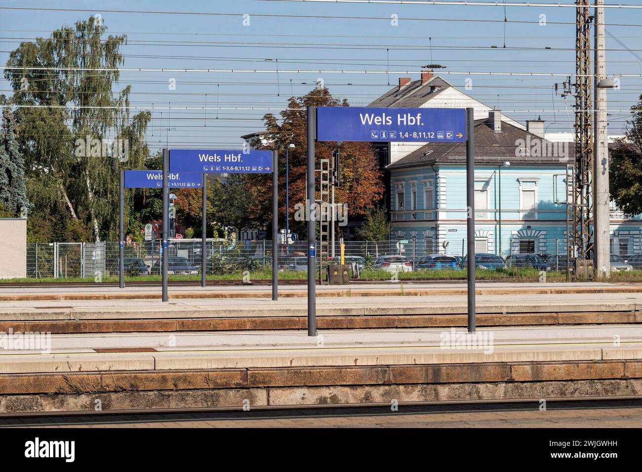 Hauptbahnhof wels hi-res stock photography and images - Alamy