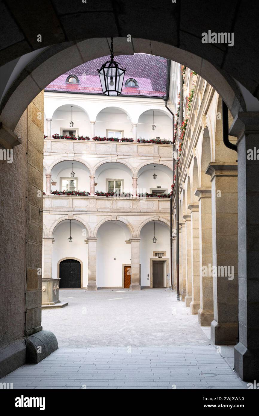 Landhausgebaeude hi-res stock photography and images - Alamy