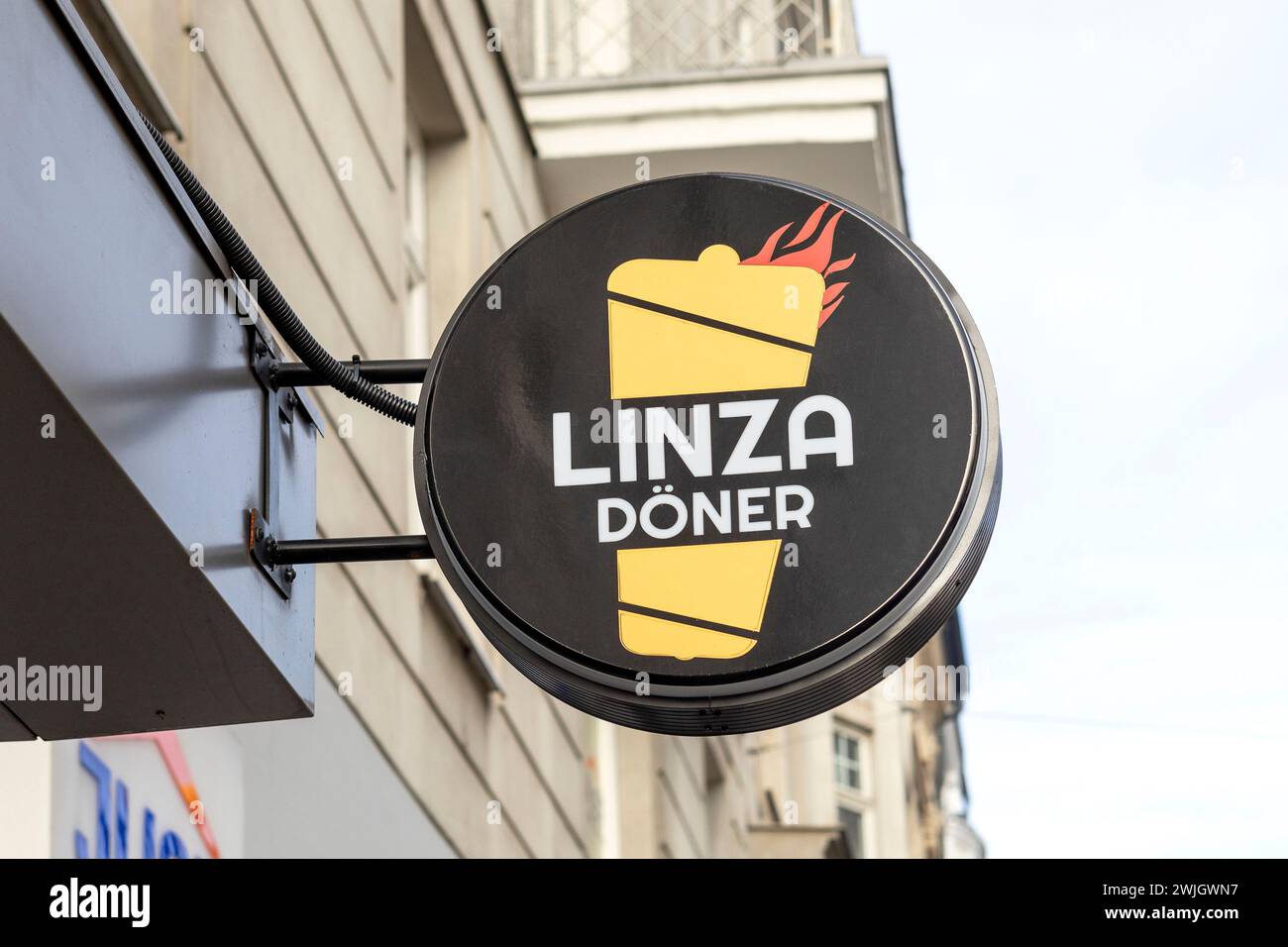 Schnelles logo hi-res stock photography and images - Alamy