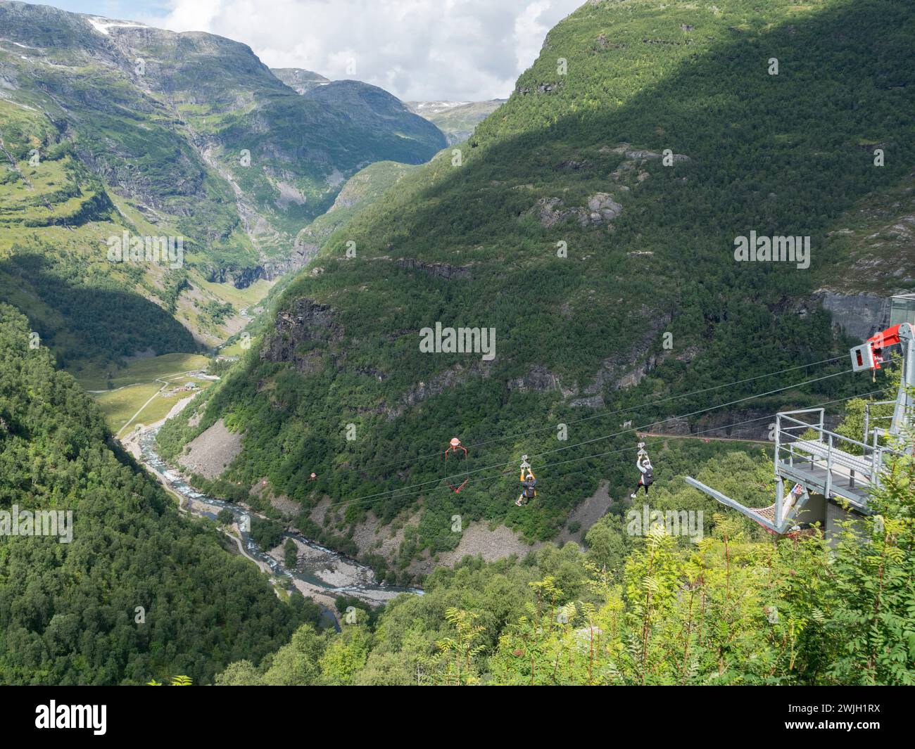 Flam zipline hi-res stock photography and images - Alamy