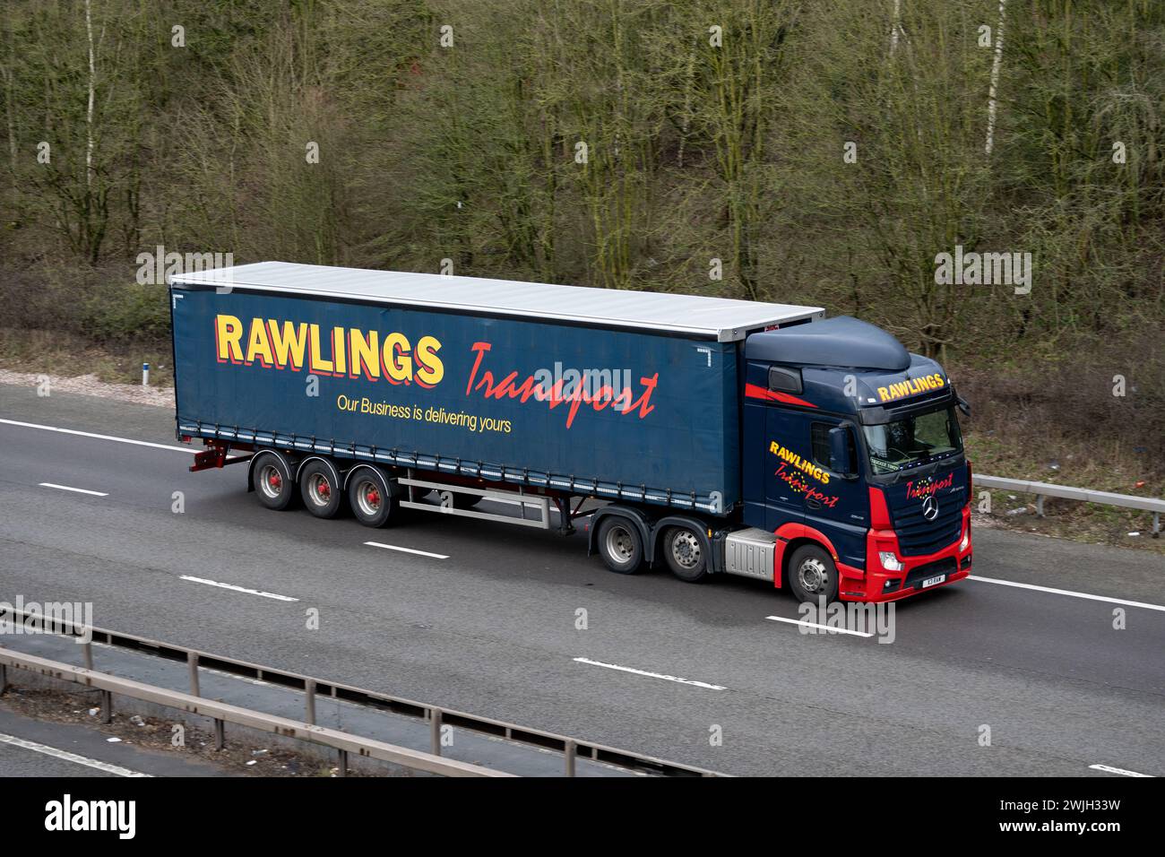Mercedes truck on highway hi-res stock photography and images - Alamy