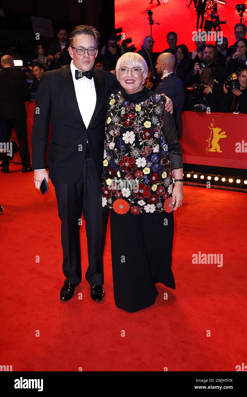 Konstantin von Notz und Claudia Roth bei der Eroeffnung der 74. Berlinale Internationale ...