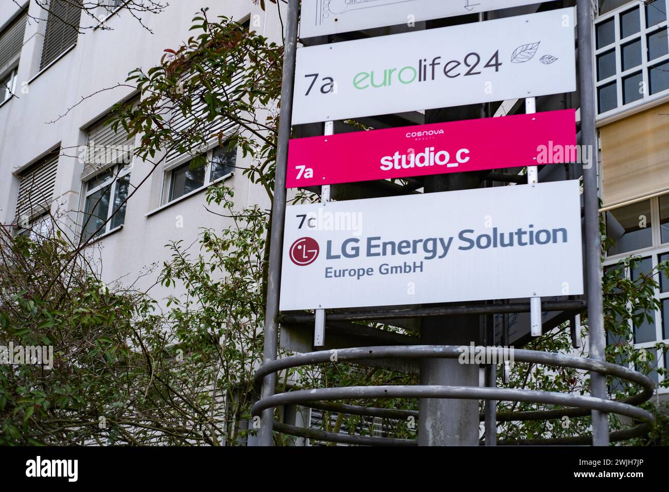 LG Energy Solution Ltd battery manufacturing company Advertising banner, ev battery ...