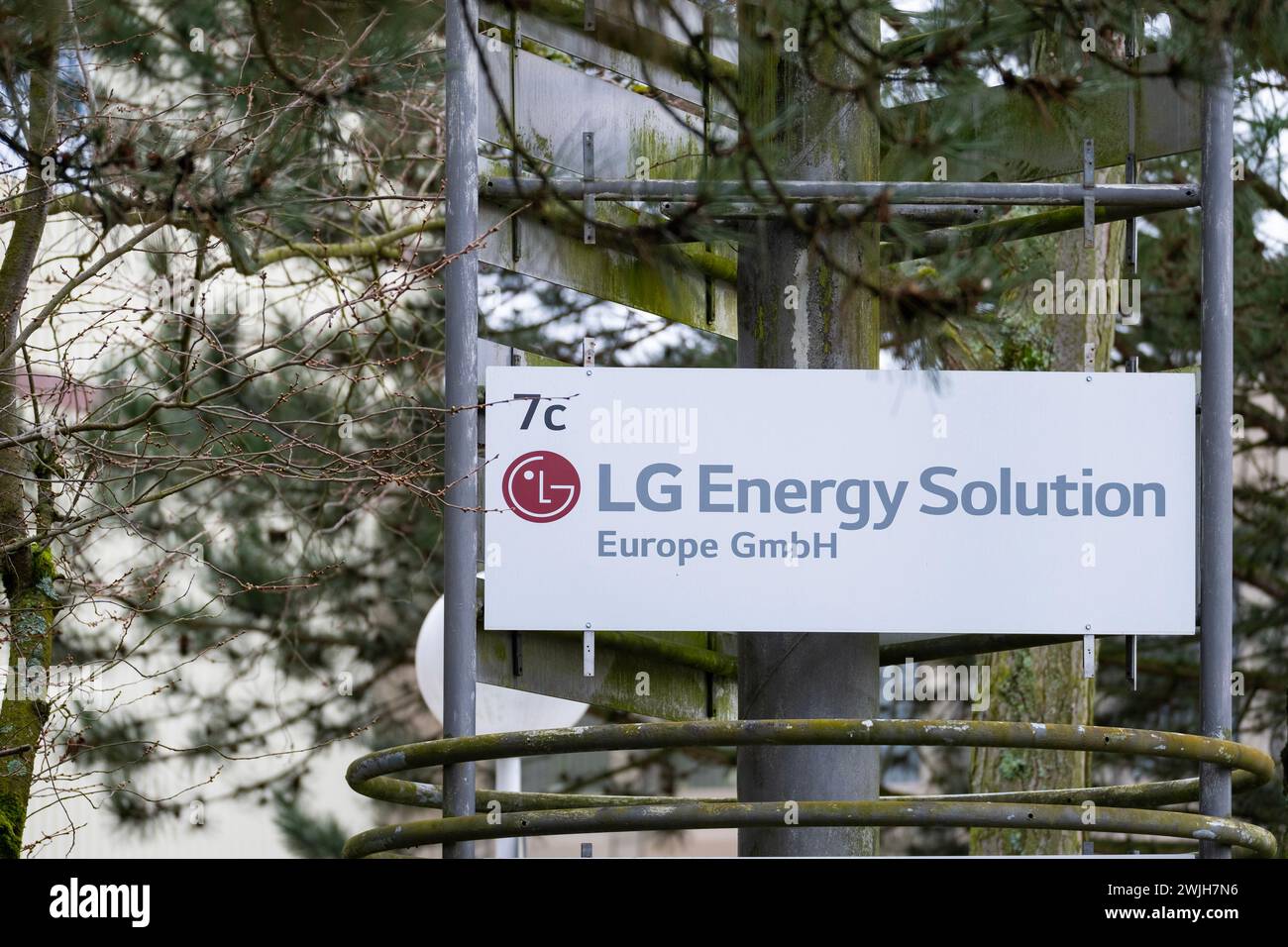 LG Energy Solution Ltd battery manufacturing company Advertising banner ...