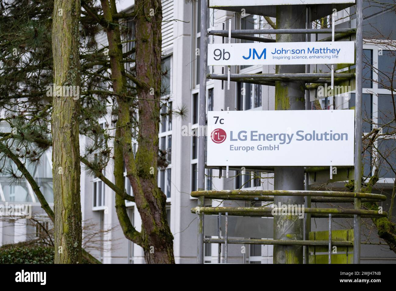 LG Energy Solution Ltd battery manufacturing company Advertising banner ...