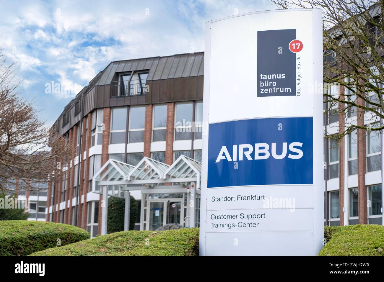 corporate banner Airbus front office building, related to development ...