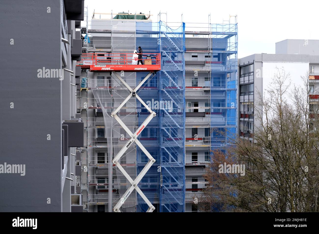 Scissor mount hi-res stock photography and images - Alamy