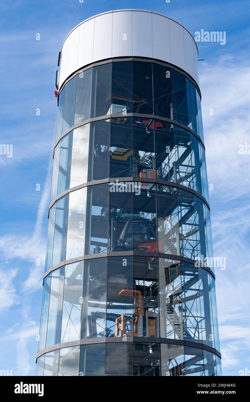 manufacturer equipment, self-propelled vehicles for grabbing, lifting ...