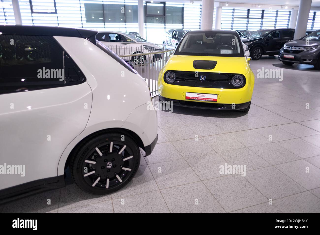 Honda e Electric Car, electric subcompact ev Japanese manufacturer ...