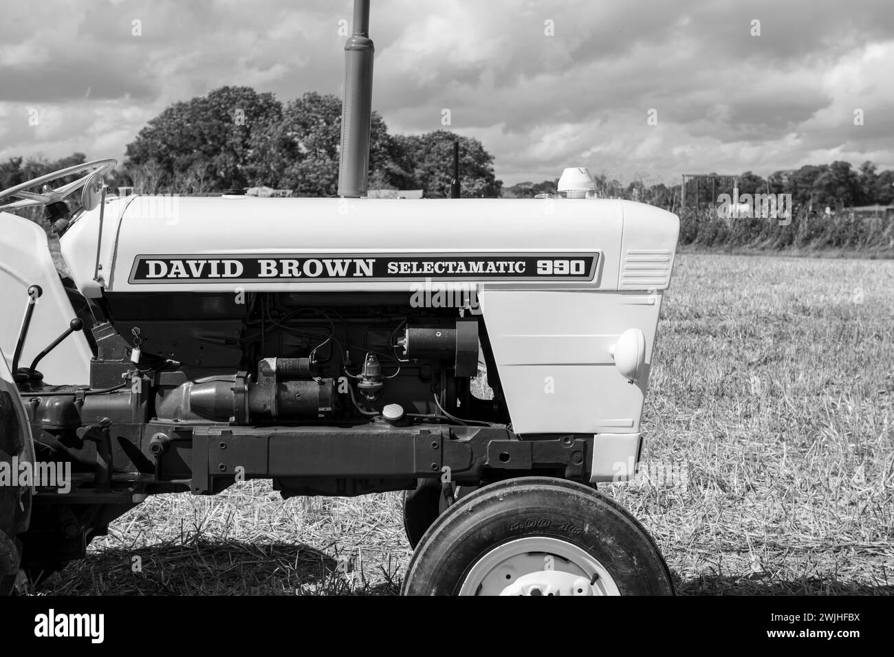 Drayton.Somerset.United kingdom.August 19th 2023.A restored David Brown Selectamatic 990 is on ...