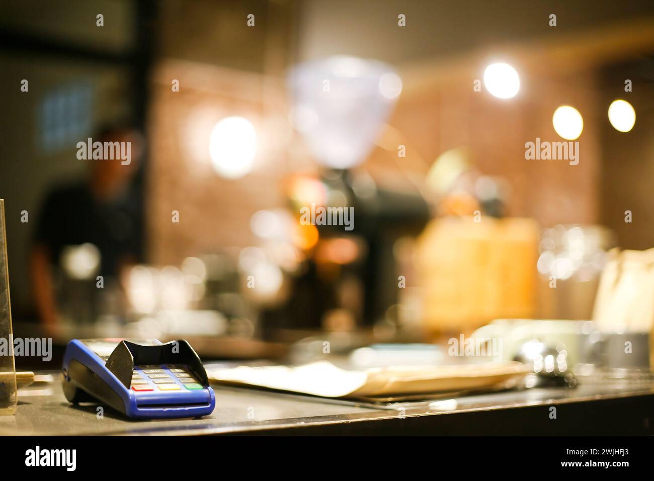 Cashier machine hi-res stock photography and images - Alamy