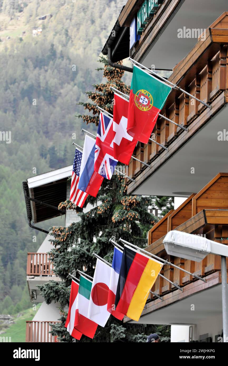 Flags of many countries, Zermatt, Valais, Swiss Alps, Switzerland Stock ...