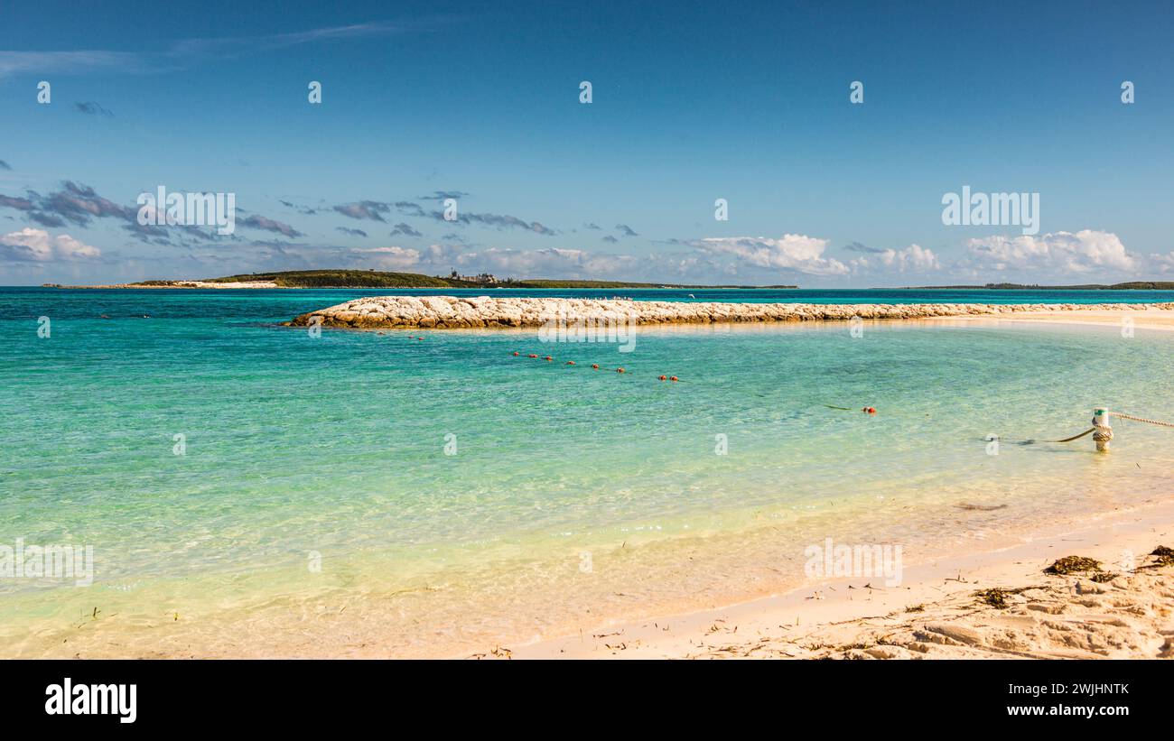 Bahamas Coco Cay Caribbean Island - Luxury beach oasis Stock Photo - Alamy