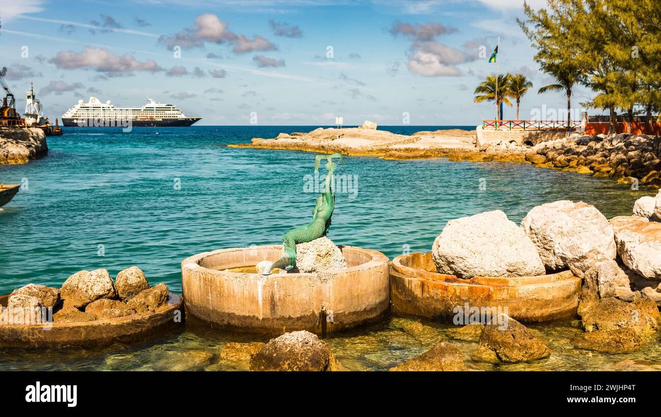 Bahamas Coco Cay Caribbean Island - Luxury beach oasis Stock Photo - Alamy