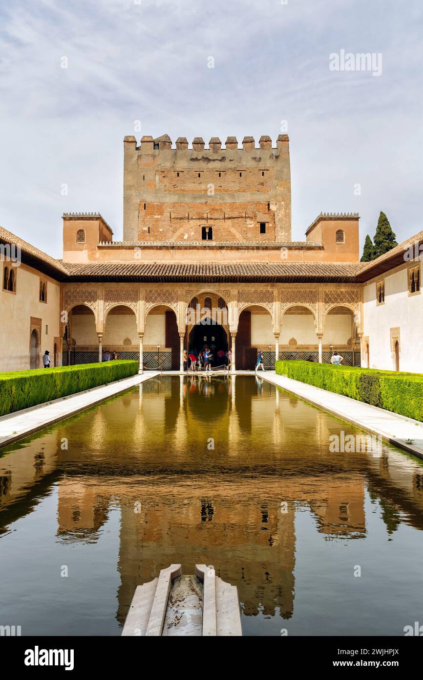 Myrtle courtyard with water basin and Torre de Comares, arabesque ...