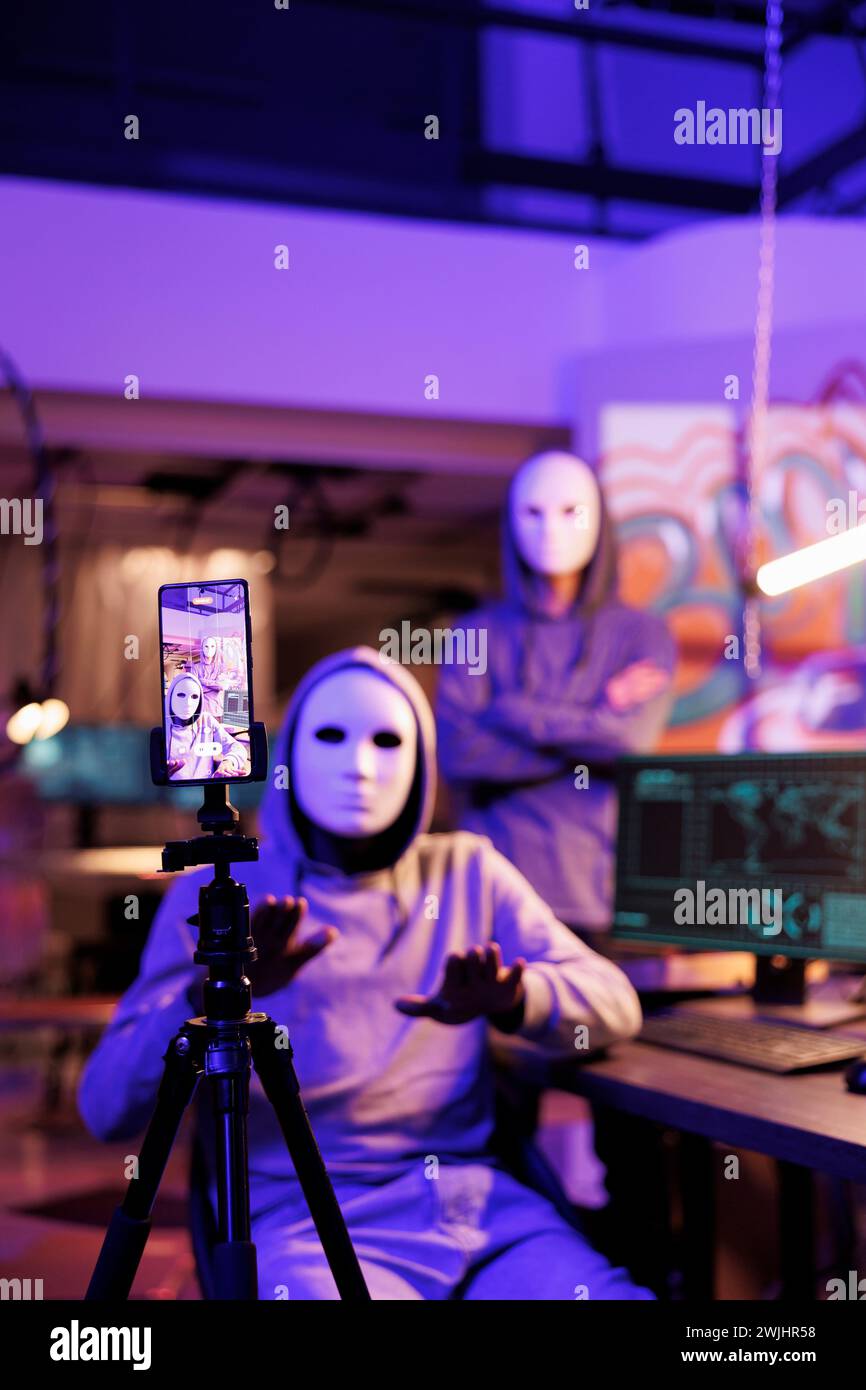 Recording criminal activity hi-res stock photography and images - Alamy