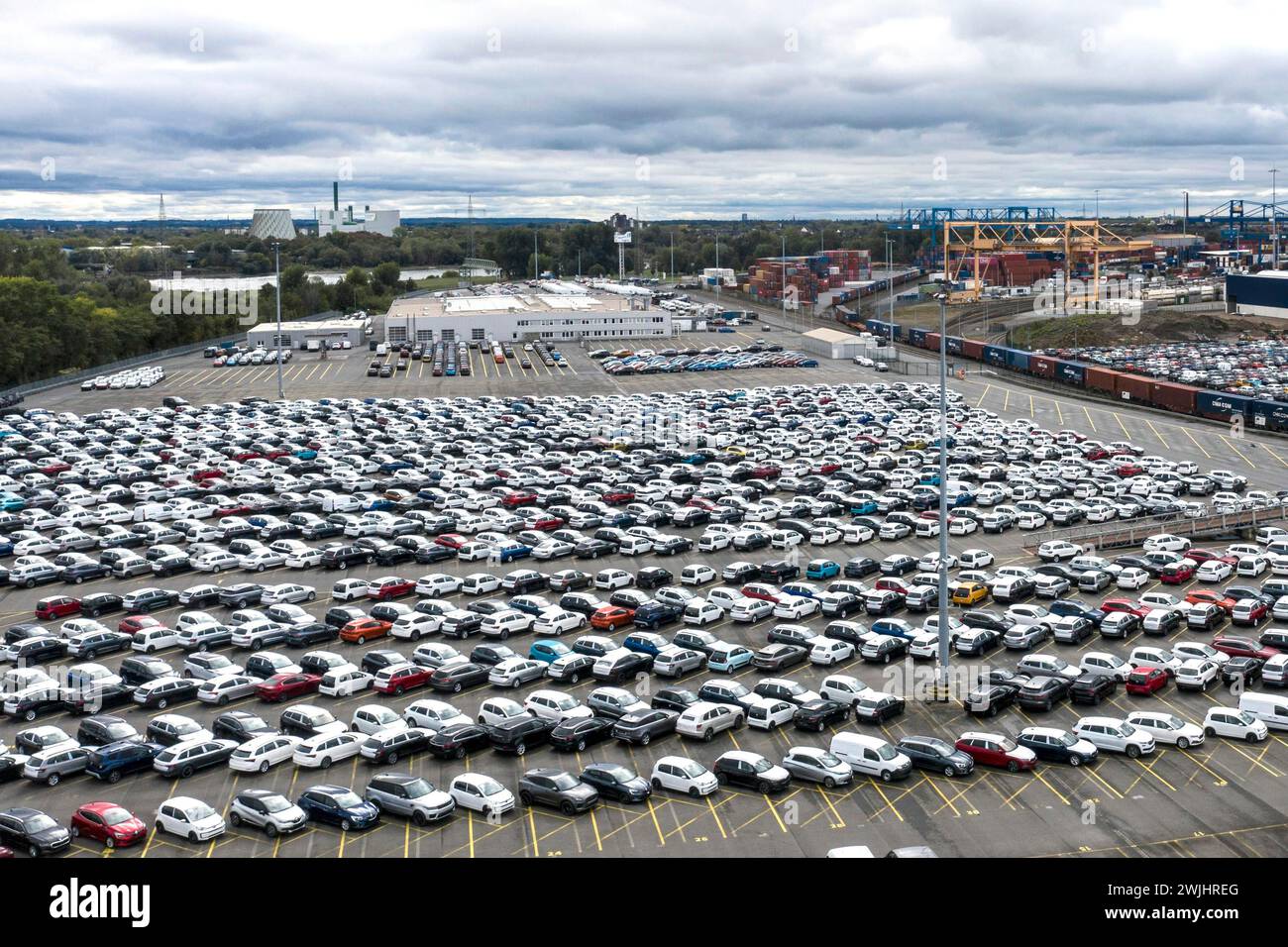 Car terminal in inland port Logport 1, Duisburg, vehicle handling of ...
