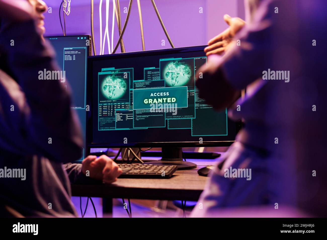 System breach notification hi-res stock photography and images - Alamy