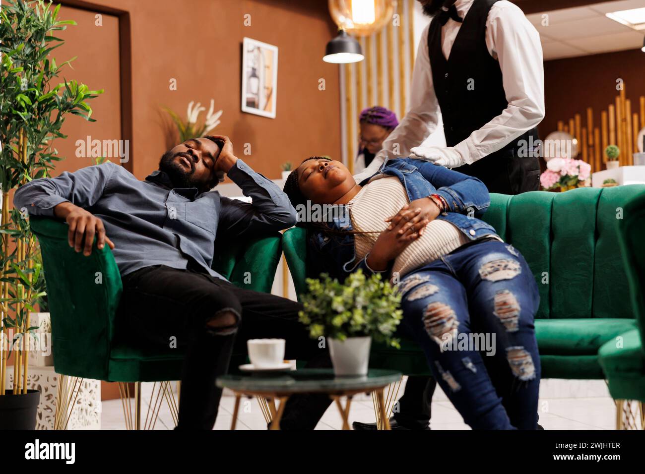 Sofa sleeping guest hi-res stock photography and images - Alamy