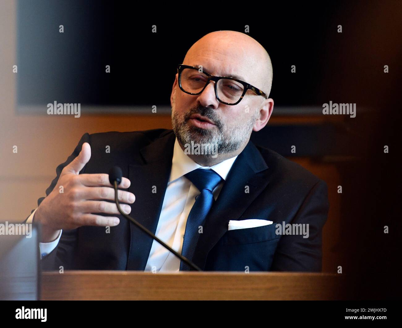 Family law attorney Michael Meehan testifies on day 22 of Michelle ...