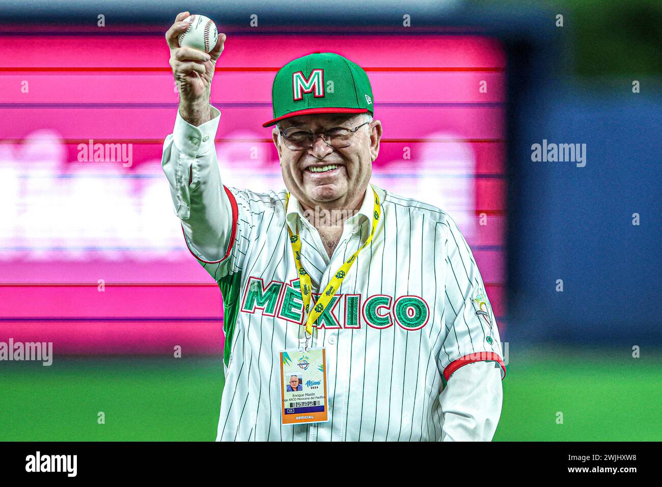 MIAMI, FLORIDA - FEBRUARY 2: Enrique Mazón throwing the first ball ...