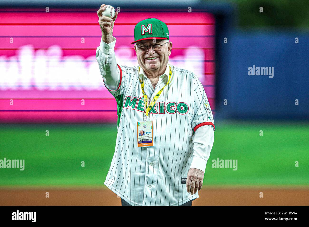 MIAMI, FLORIDA - FEBRUARY 2: Enrique Mazón throwing the first ball ...
