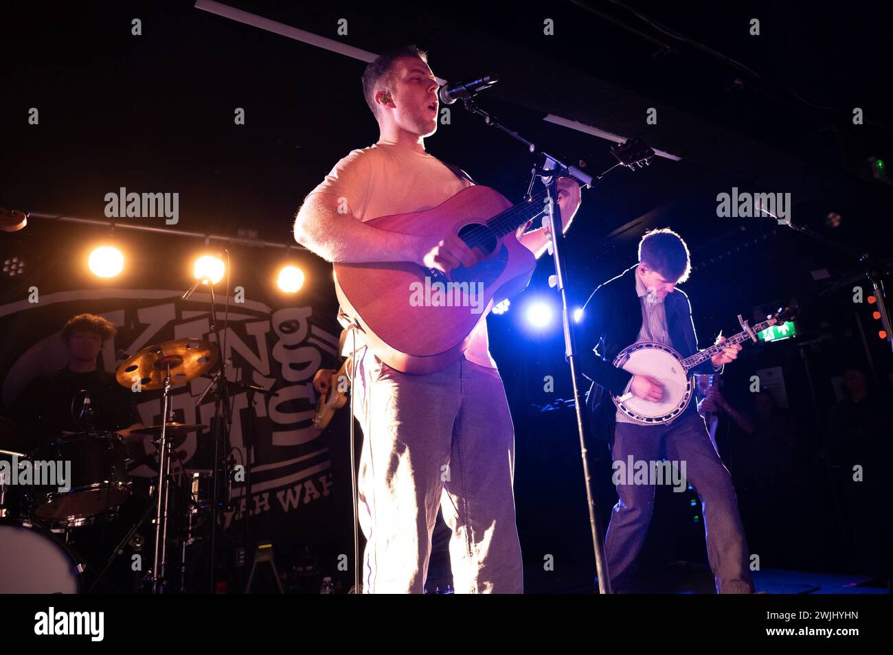 Photographs Kingfishr performing at King Tuts Glasgow on the 15th ...