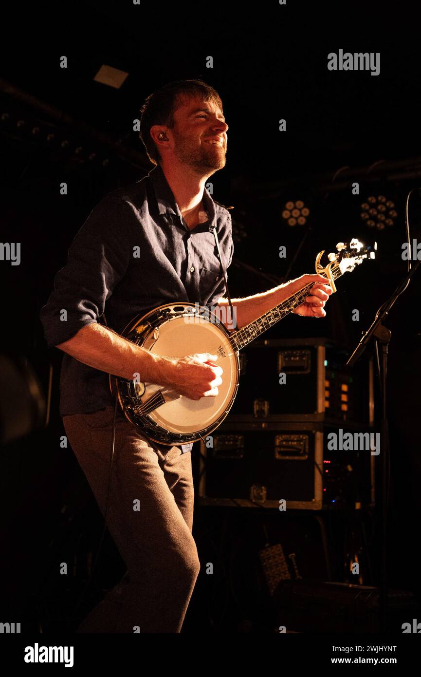 Photographs Kingfishr performing at King Tuts Glasgow on the 15th ...