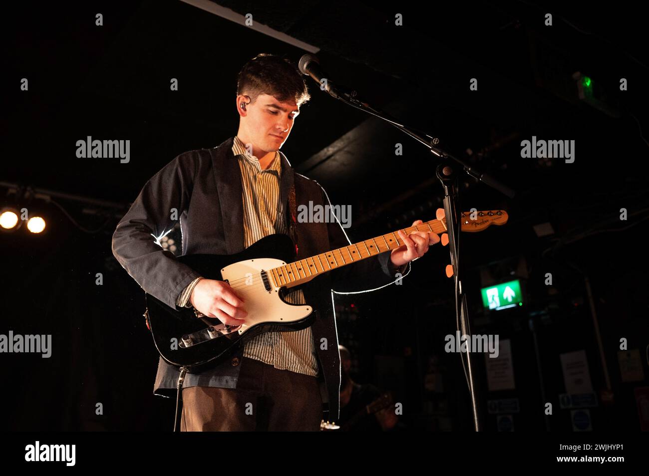 Photographs Kingfishr performing at King Tuts Glasgow on the 15th ...