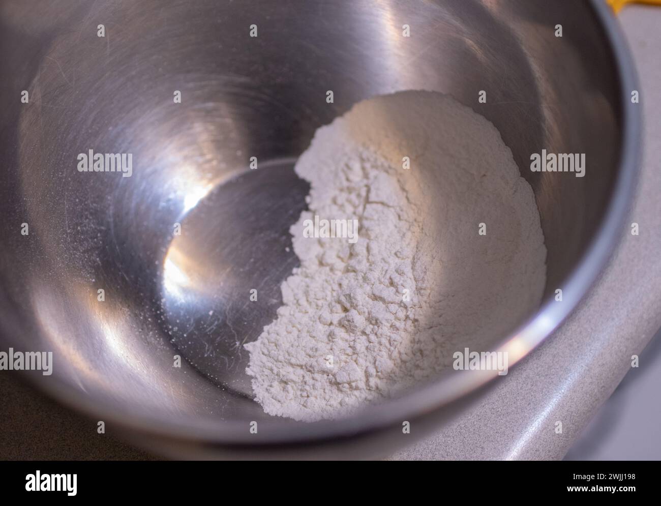 Organic all purpose flour hi-res stock photography and images - Alamy