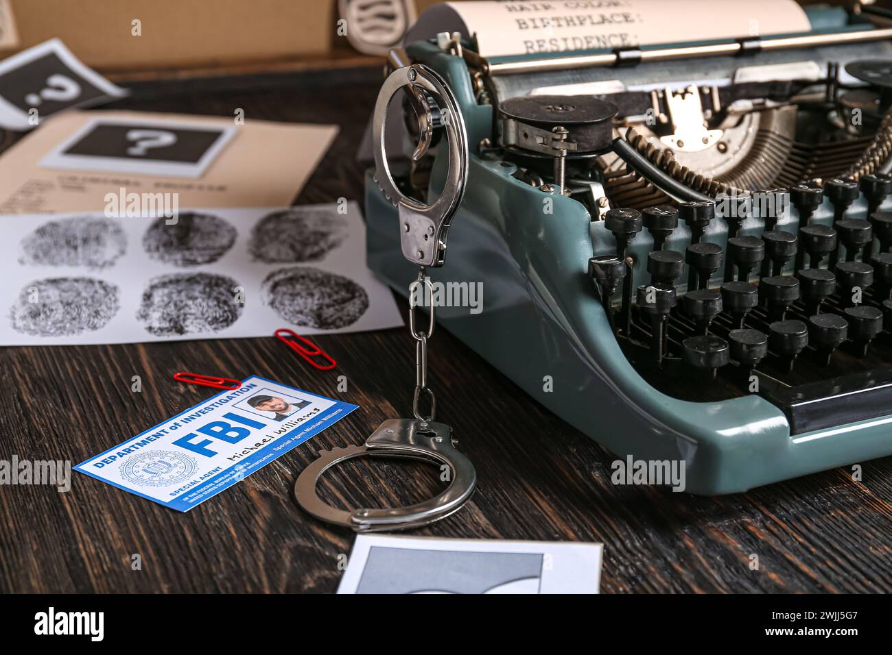 Secret agent equipment hi-res stock photography and images - Alamy