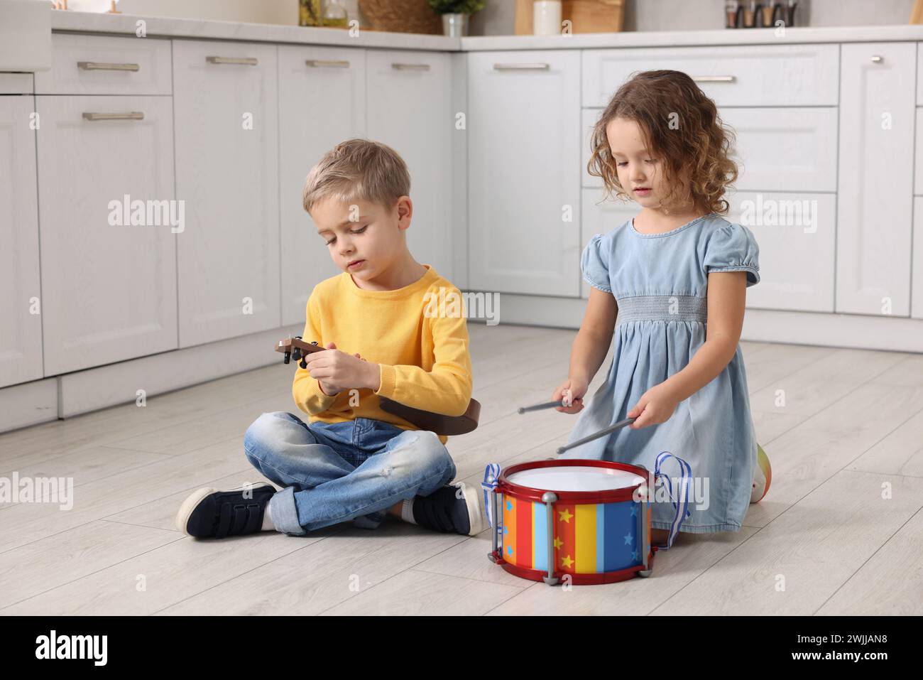 Children drum kitchen hi-res stock photography and images - Alamy
