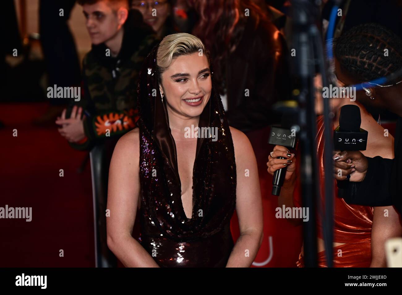 Florence pugh and lea seydoux at dune hi-res stock photography and ...