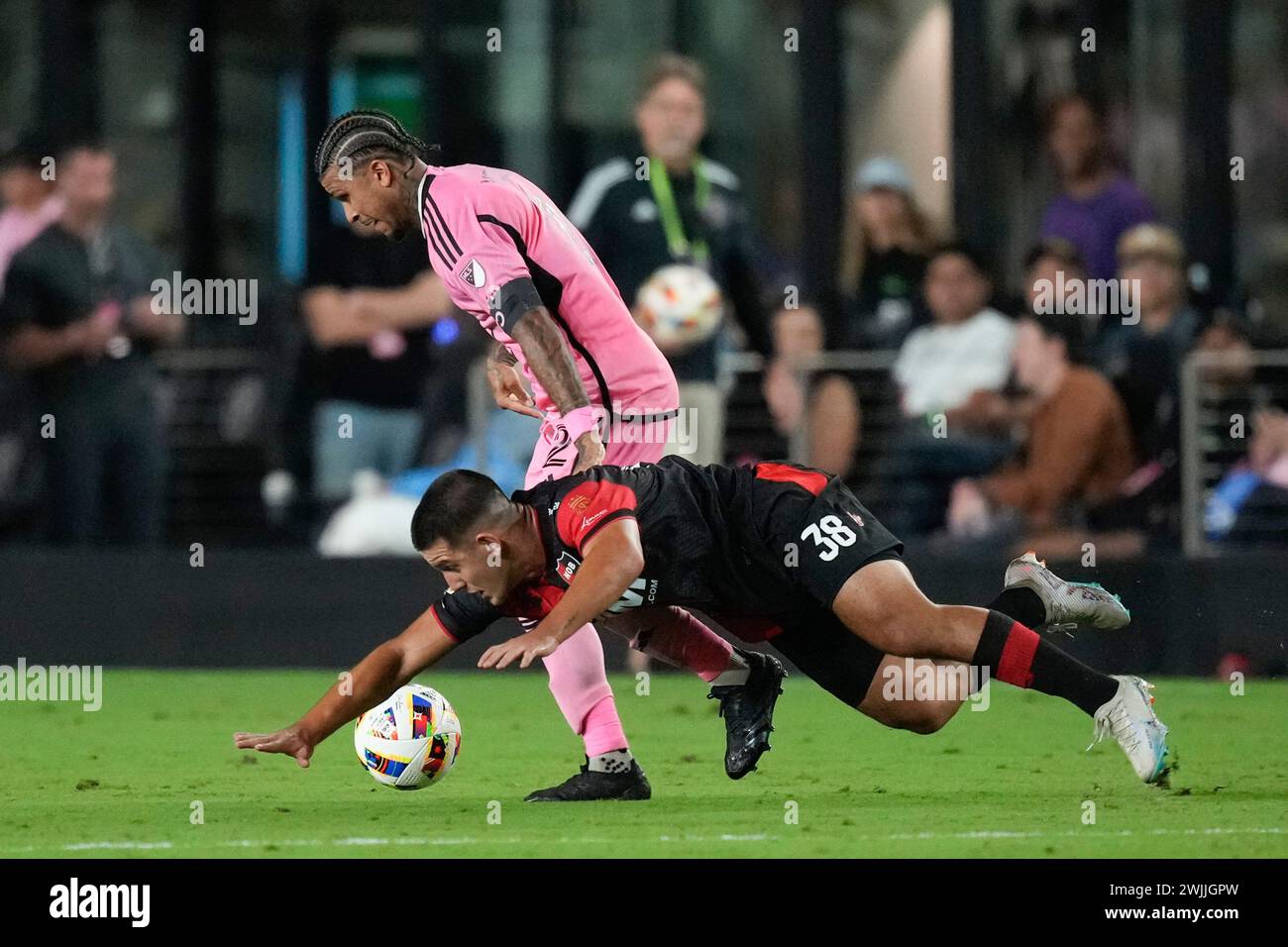 Inter Miami defender DeAndre Yedlin (2) collides with Newell's Old Boys ...