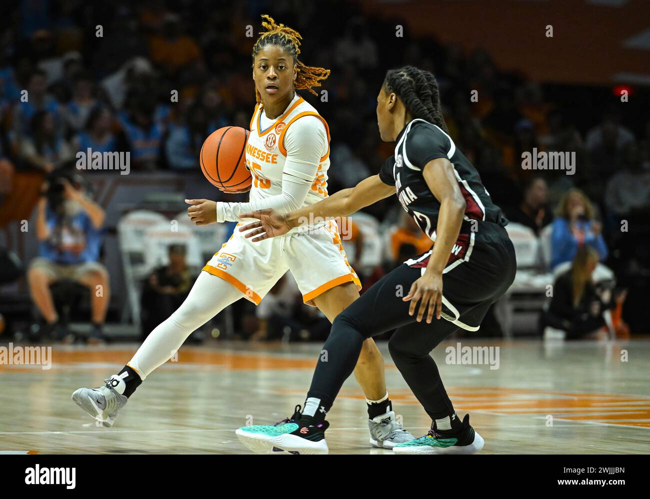 KNOXVILLE, TN - FEBRUARY 15: Tennessee Lady Vols guard Jasmine Powell ...