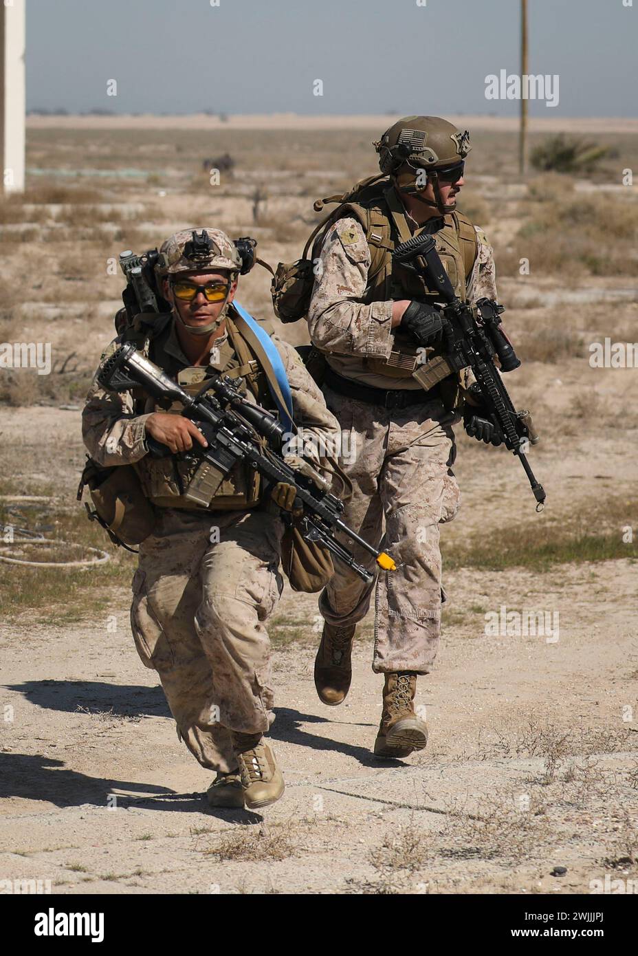 Kuwait naval forces hi-res stock photography and images - Alamy