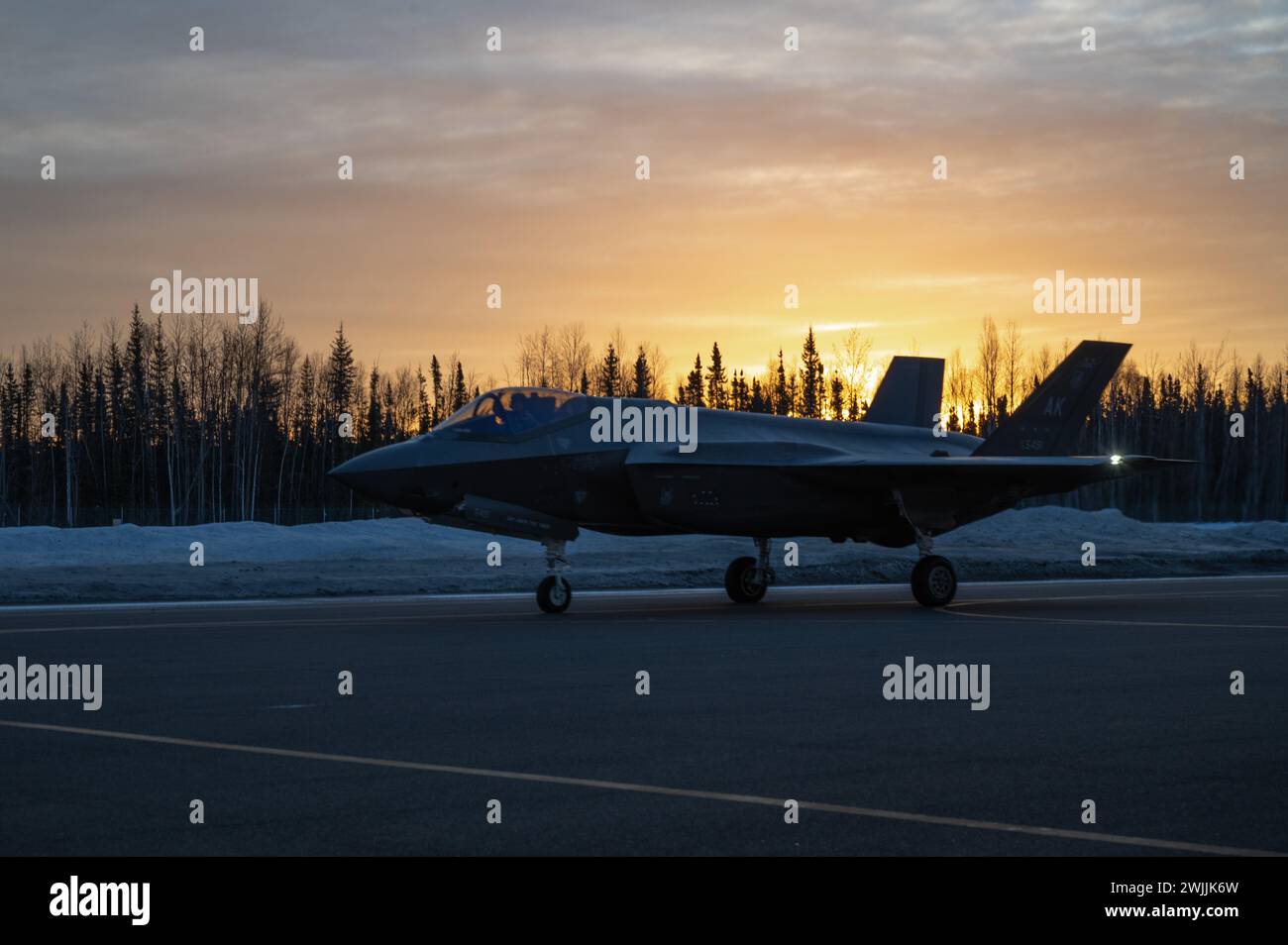 U.S. Air Force Capt. David Moore, an 355th Fighter Squadron F-35 ...