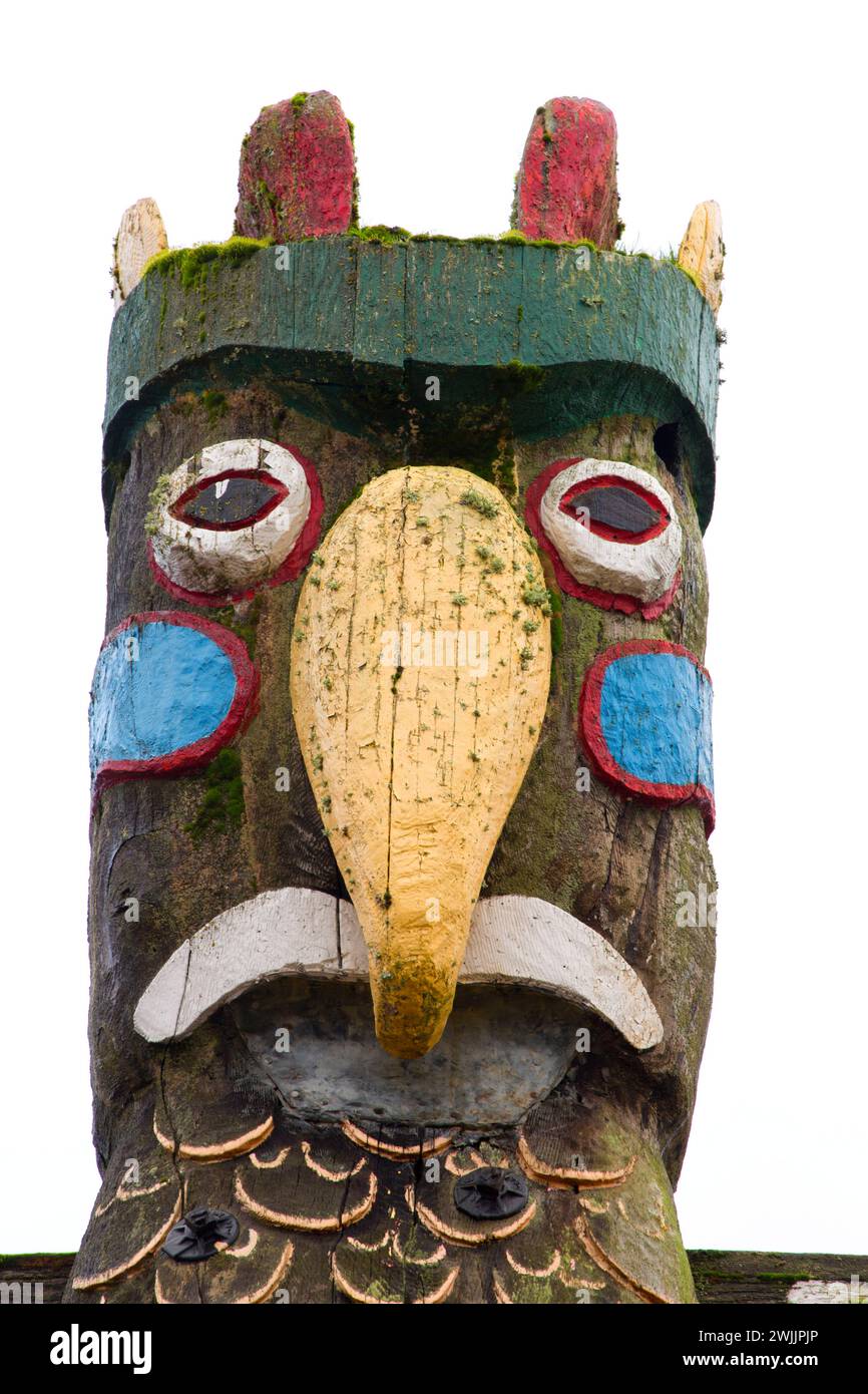 Totem face hi-res stock photography and images - Alamy