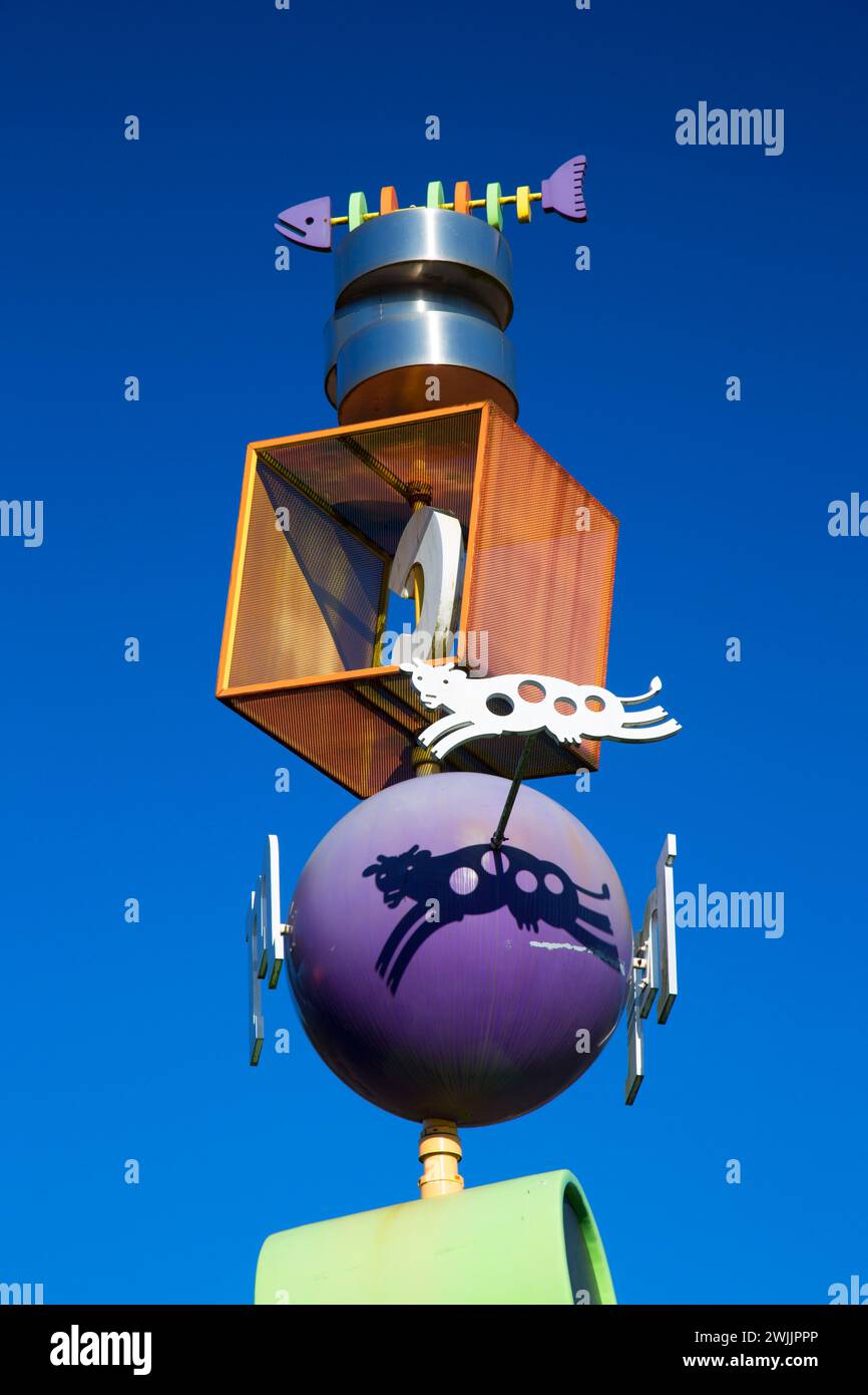 Thing-a-ma-greeter sculpture, Portland Children's Museum, Washington ...