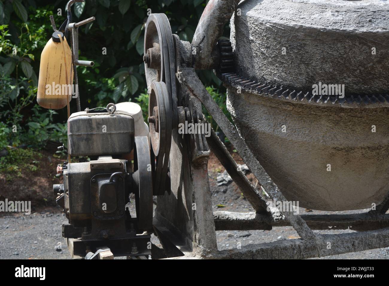 Photo of building material mixer, modern heavy equipment for ...
