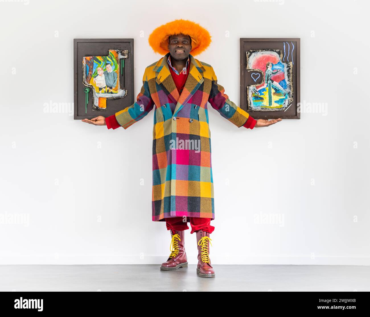 Zembla gallery, Hawick, Scottish Borders. Images show artist Sol GOLDEN ...