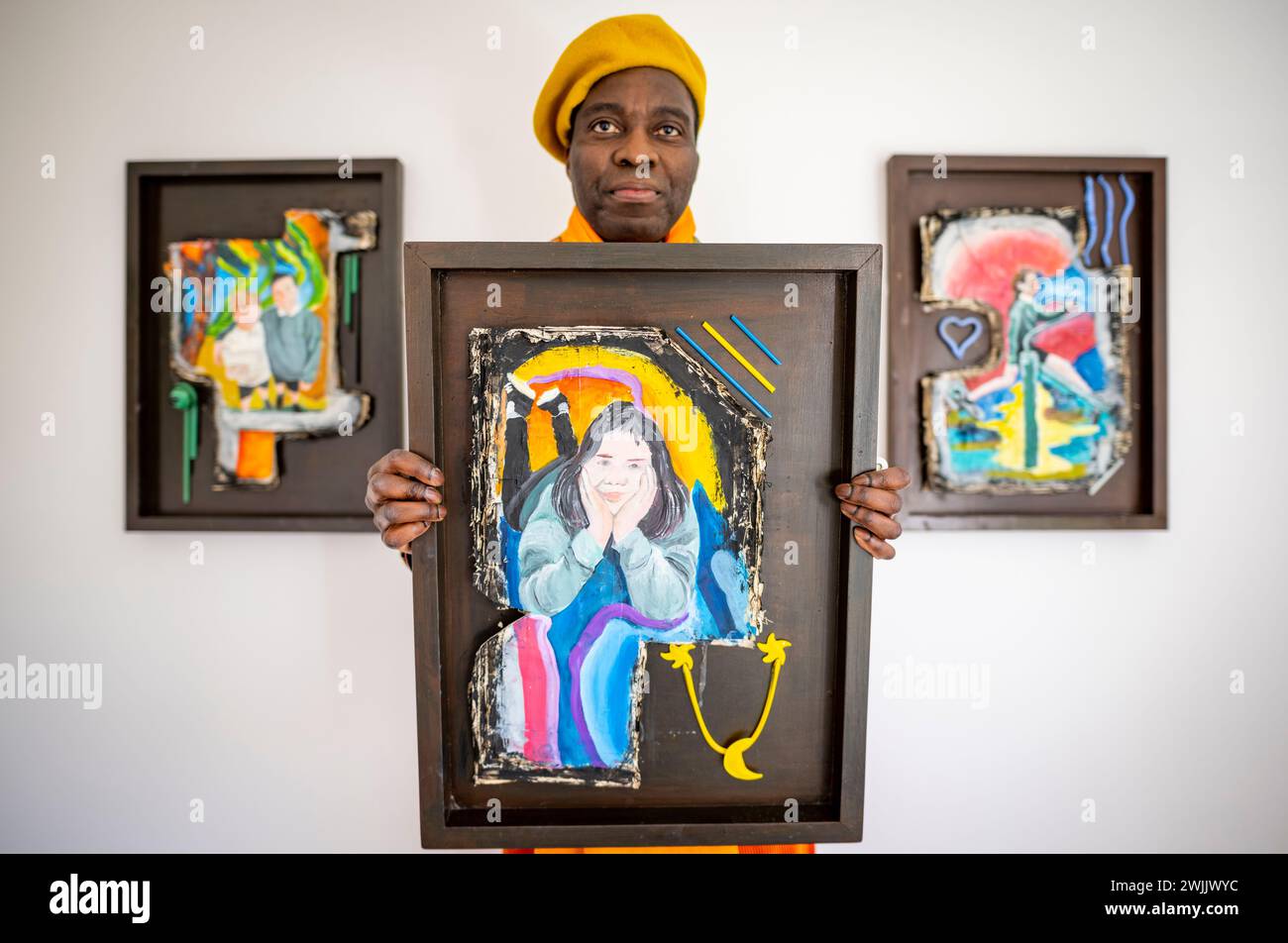 Zembla gallery, Hawick, Scottish Borders. Images show artist Sol GOLDEN ...